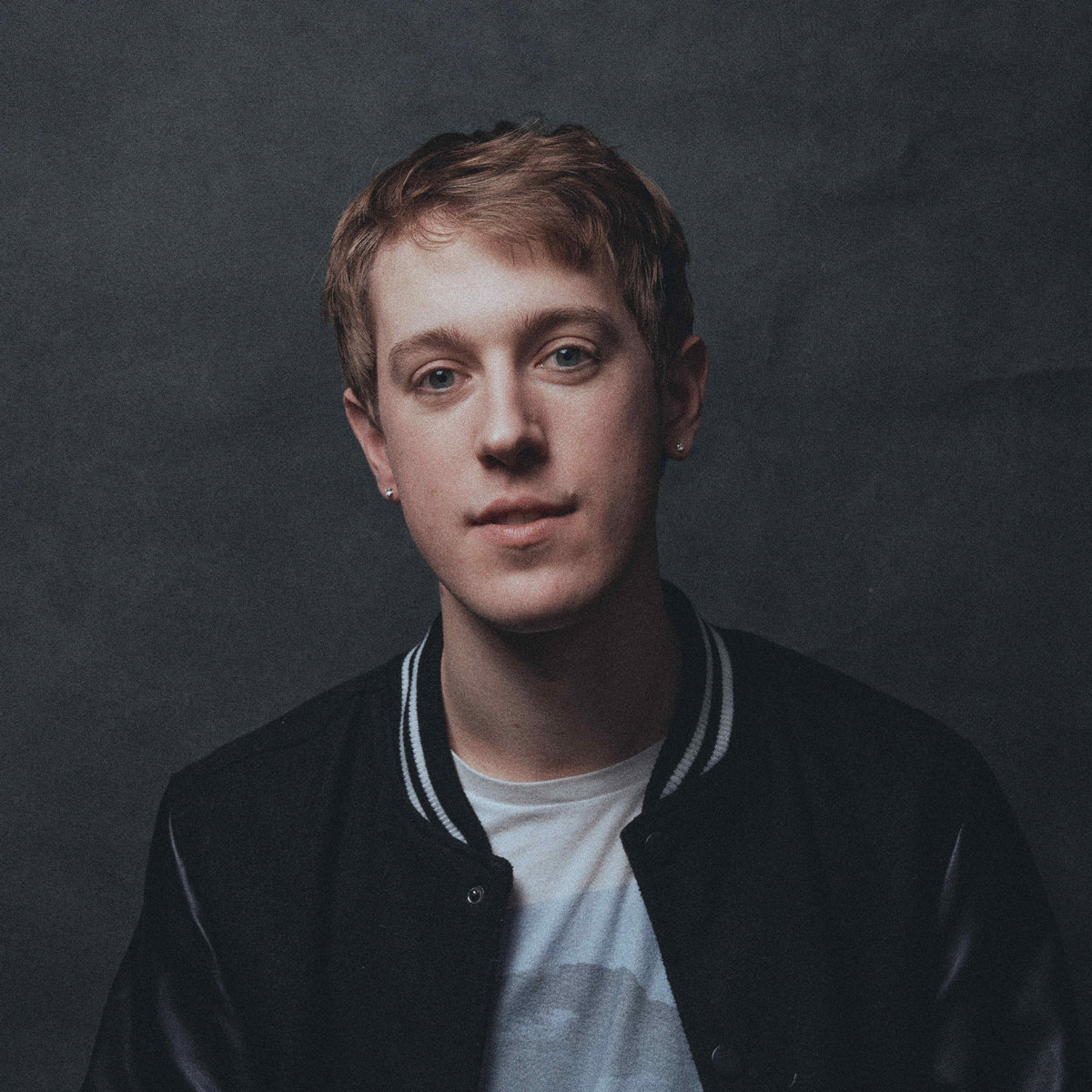 Max Gordon - Giving Up My Friends - We love that Sound - Music Mag