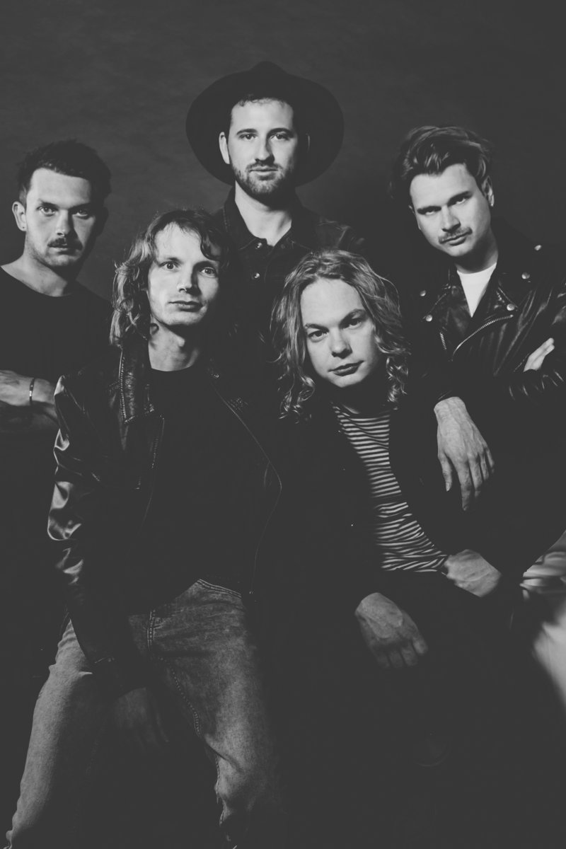 High Tropics - Waterfalls - We love that Sound - Music Mag